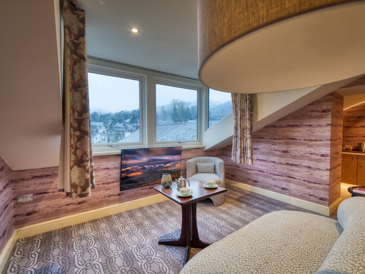 About Us - Salutation Hotel